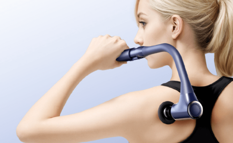 背中も届くほぐせる！LIHILIS筋膜リリースガンの評判は？特徴、使い方 | Hogssy